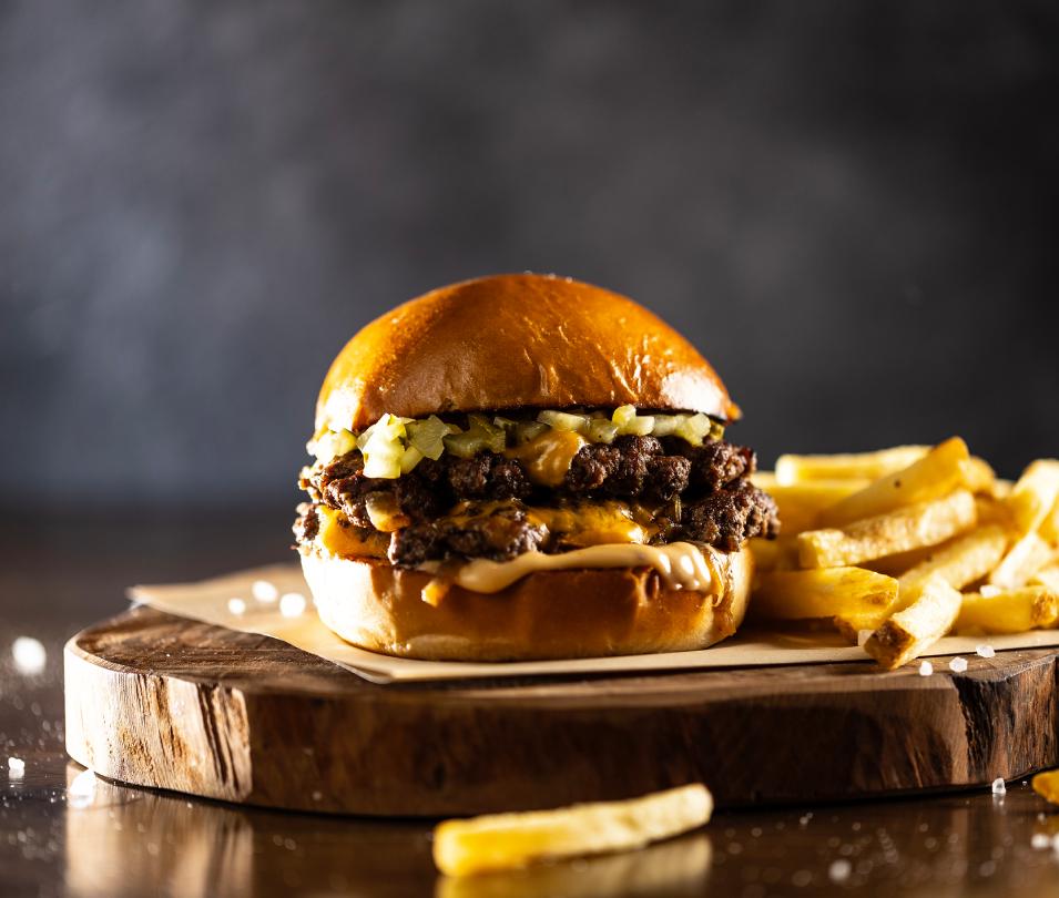 Fridays™ Smash Cheeseburger! | TGI Fridays